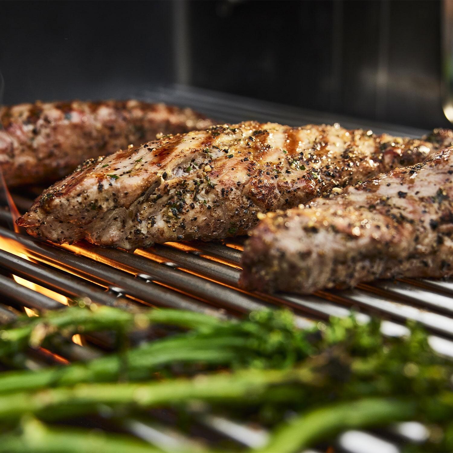 Weber GENESIS SP-S-325 Special Edition Gas Grill : BBQGuys