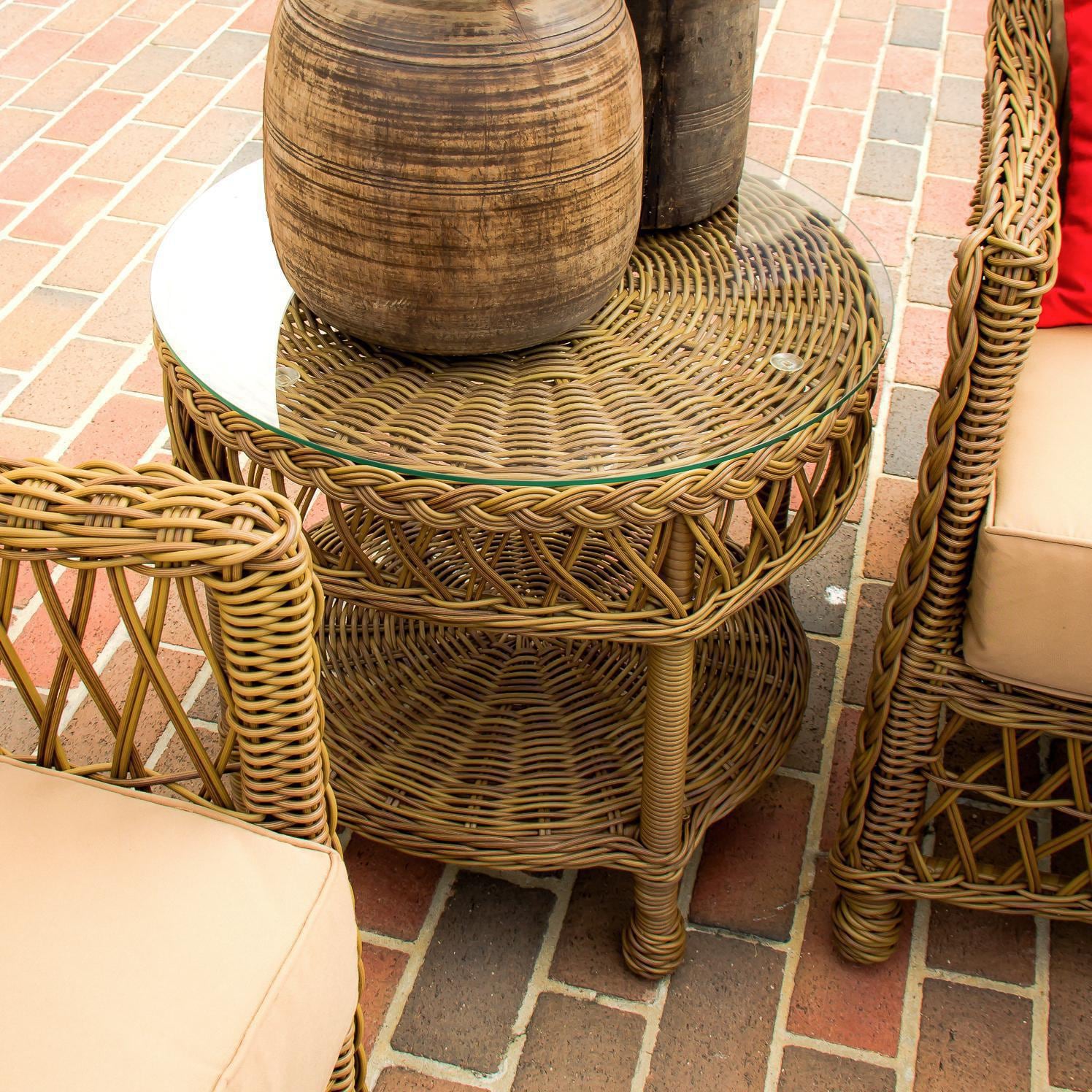 Everglades Resin Wicker Patio End Table By Lakeview Outdoor Designs ...