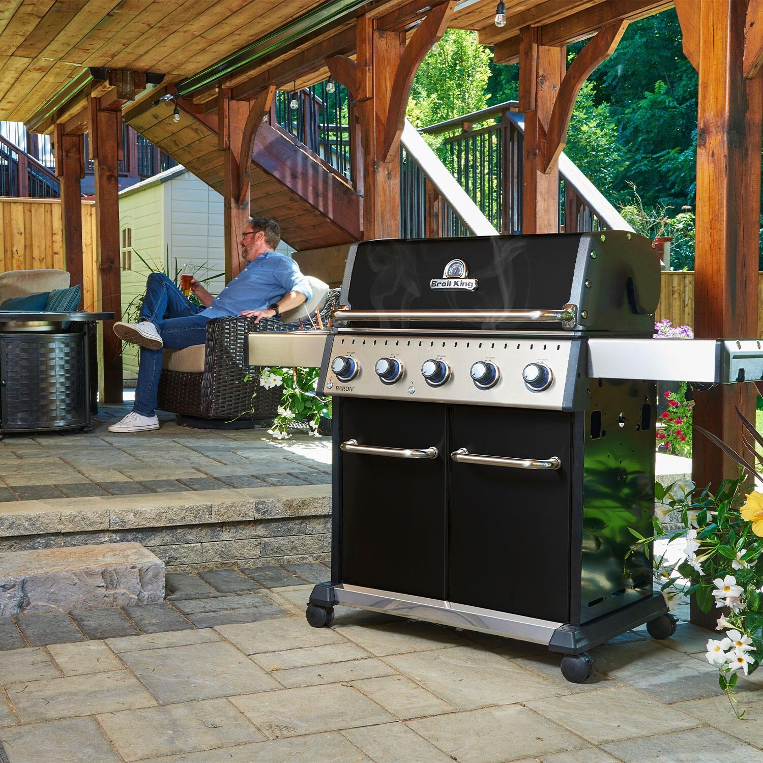 Broil King Baron 520 PRO Propane Grill - 876214 : BBQGuys