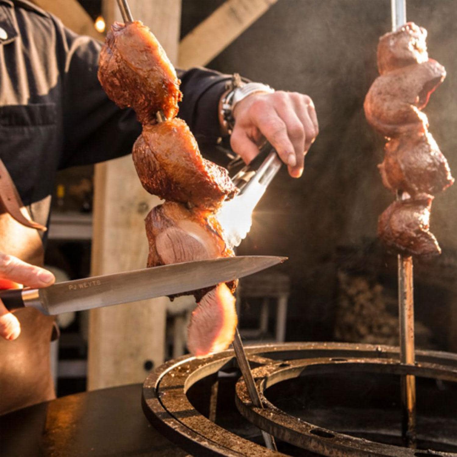 OFYR 21 Inch Brazilian Grill Rack Set 100 - OA-G-B-100 : BBQGuys