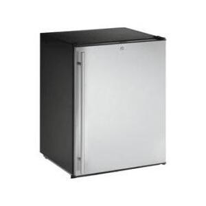 U-Line 5.3 Cu. Ft. ADA Compliant Refrigerator With Right Hinge And Lock ...
