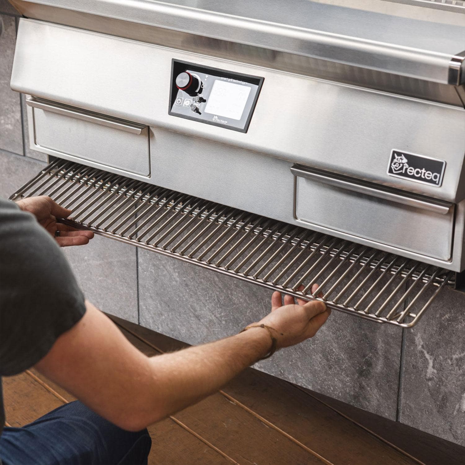 recteq E-Series Built-In 1300 Wood Pellet Grill - RT-1300 : BBQGuys