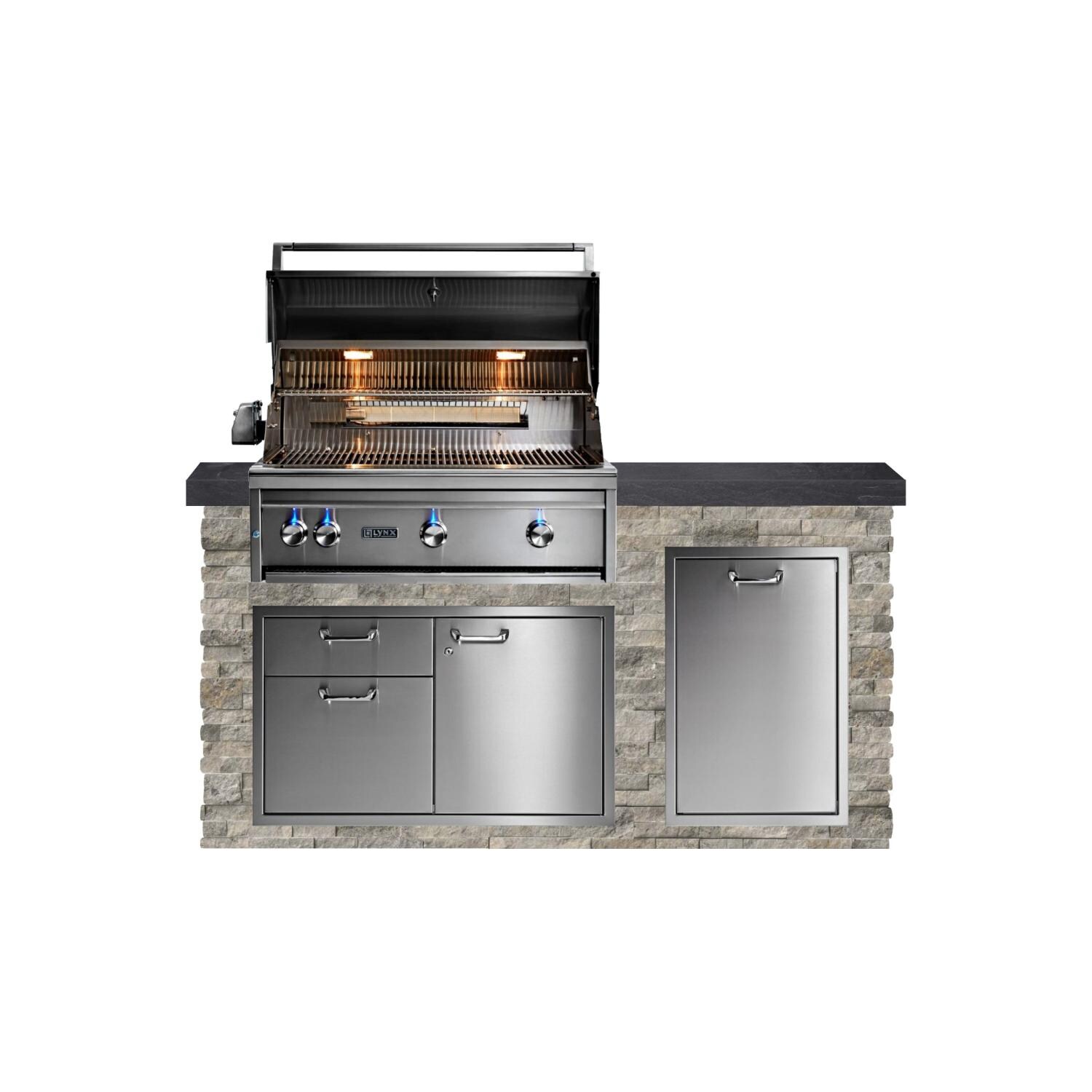 BBQGuys Signature 6ft Luxury Outdoor Kitchen w/ Lynx Professional 36 ...