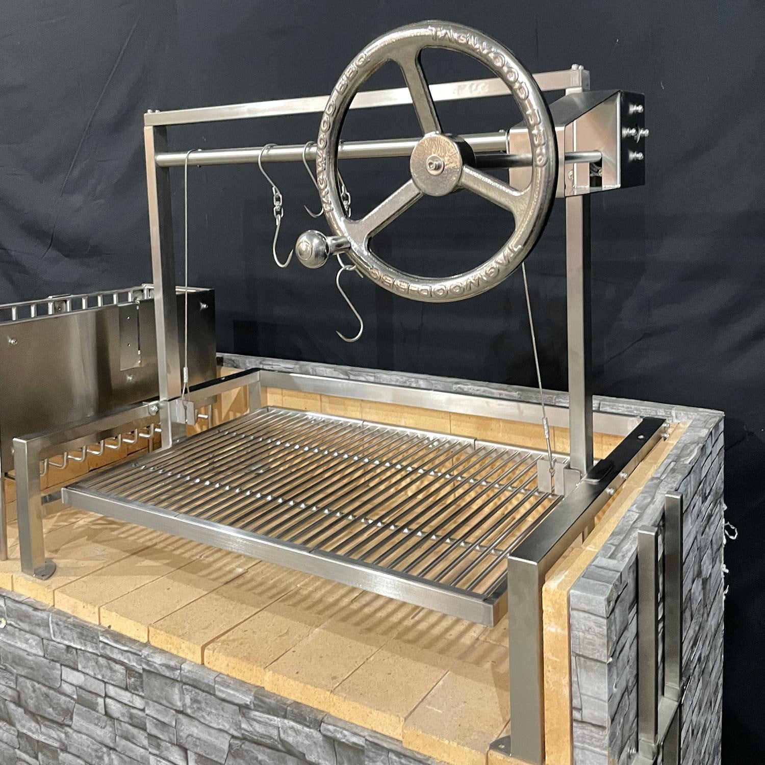 Tagwood BBQ Insert Style Argentine Santa Maria Wood Fire & Charcoal ...