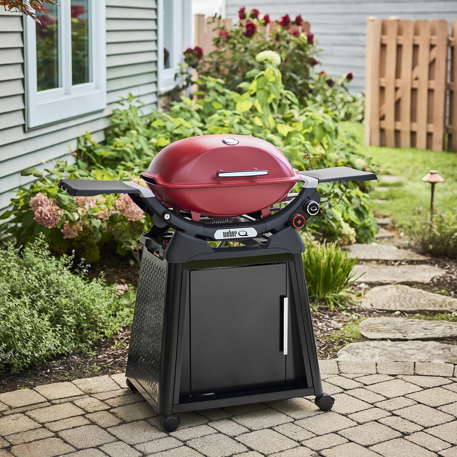 Weber Q2800N+ Propane Gas Grill in Flame Red - 1500391 : BBQGuys