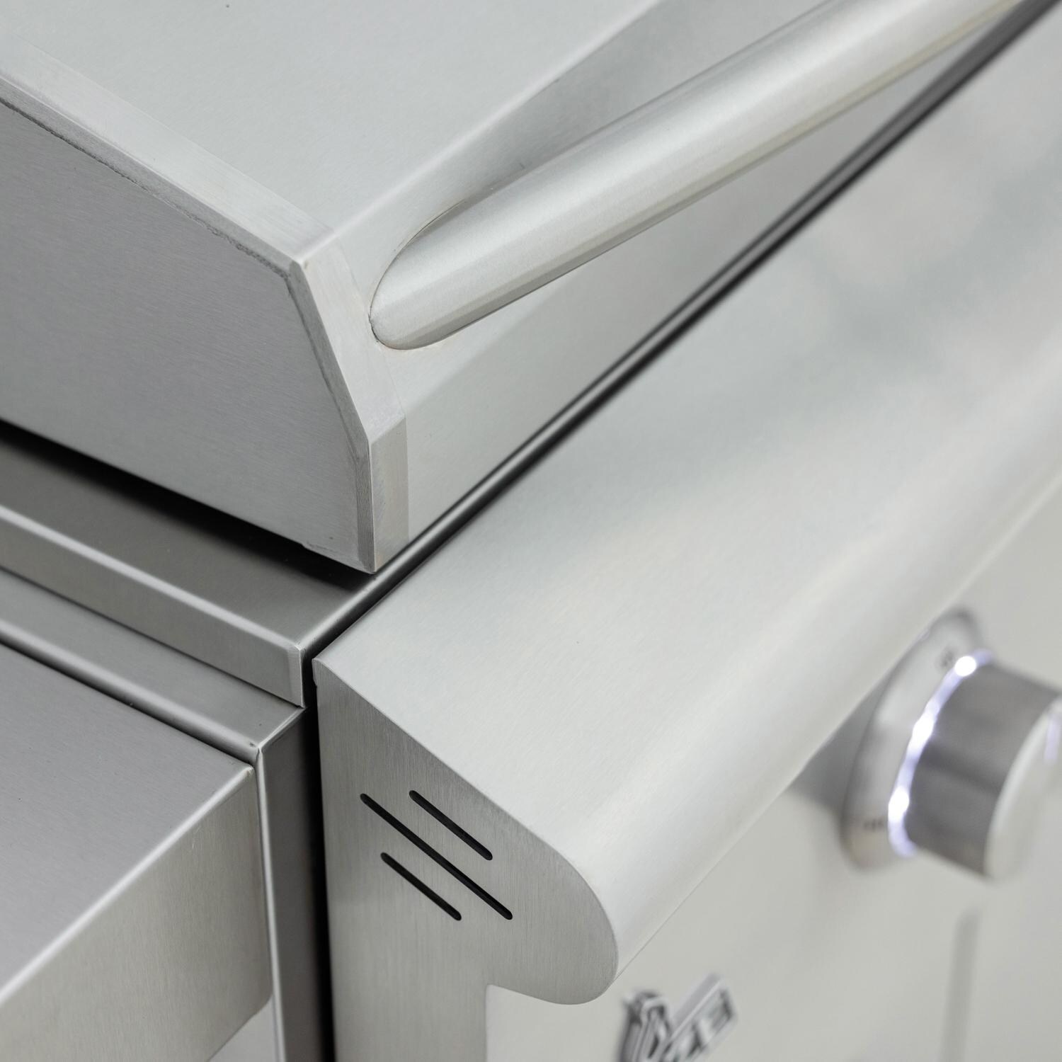 Blaze LTE+ 30-Inch Propane Gas Griddle w/ Lift-Assist Hood : BBQGuys