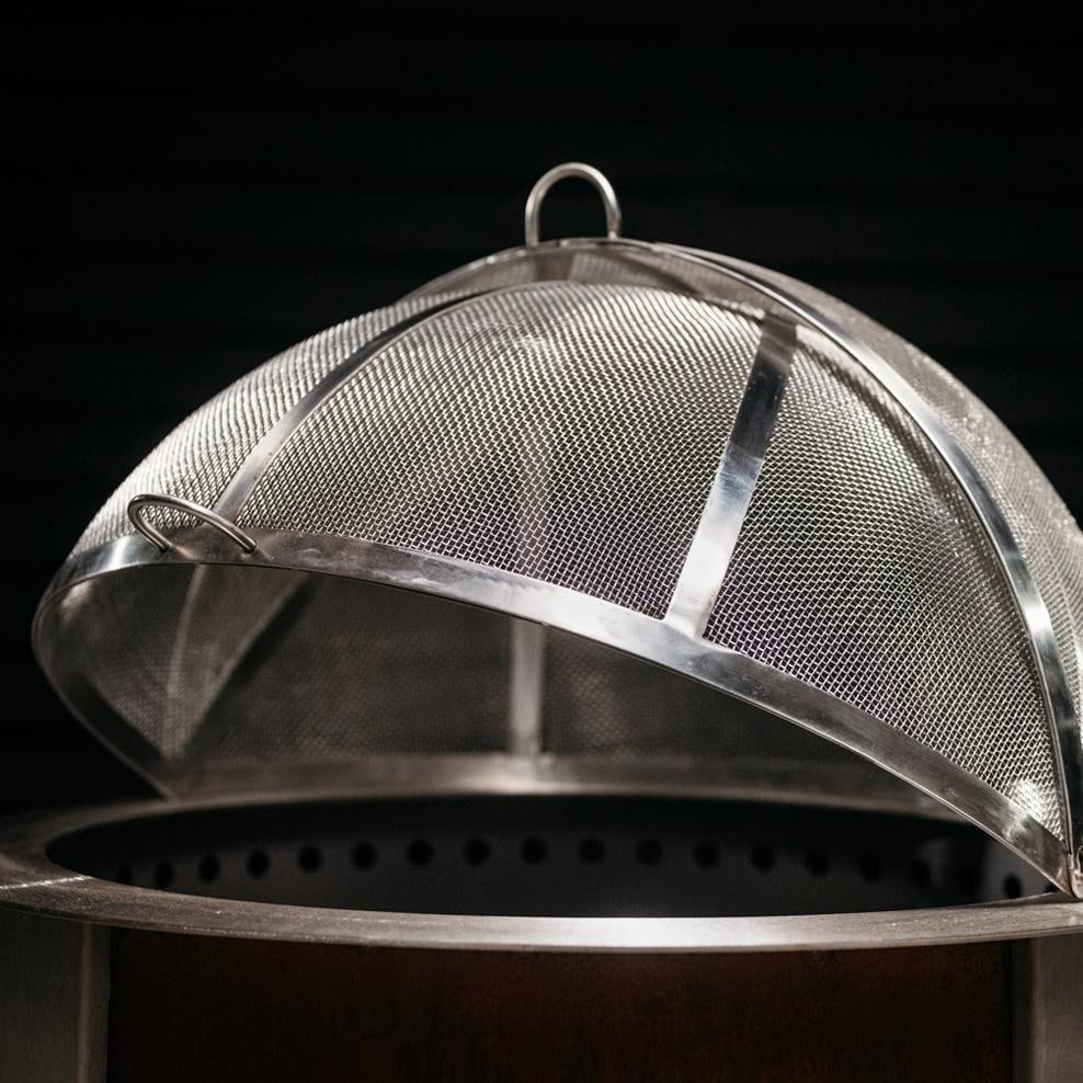 X/Y Series 19 Inch Stainless Steel Spark Screen By Breeo : BBQGuys