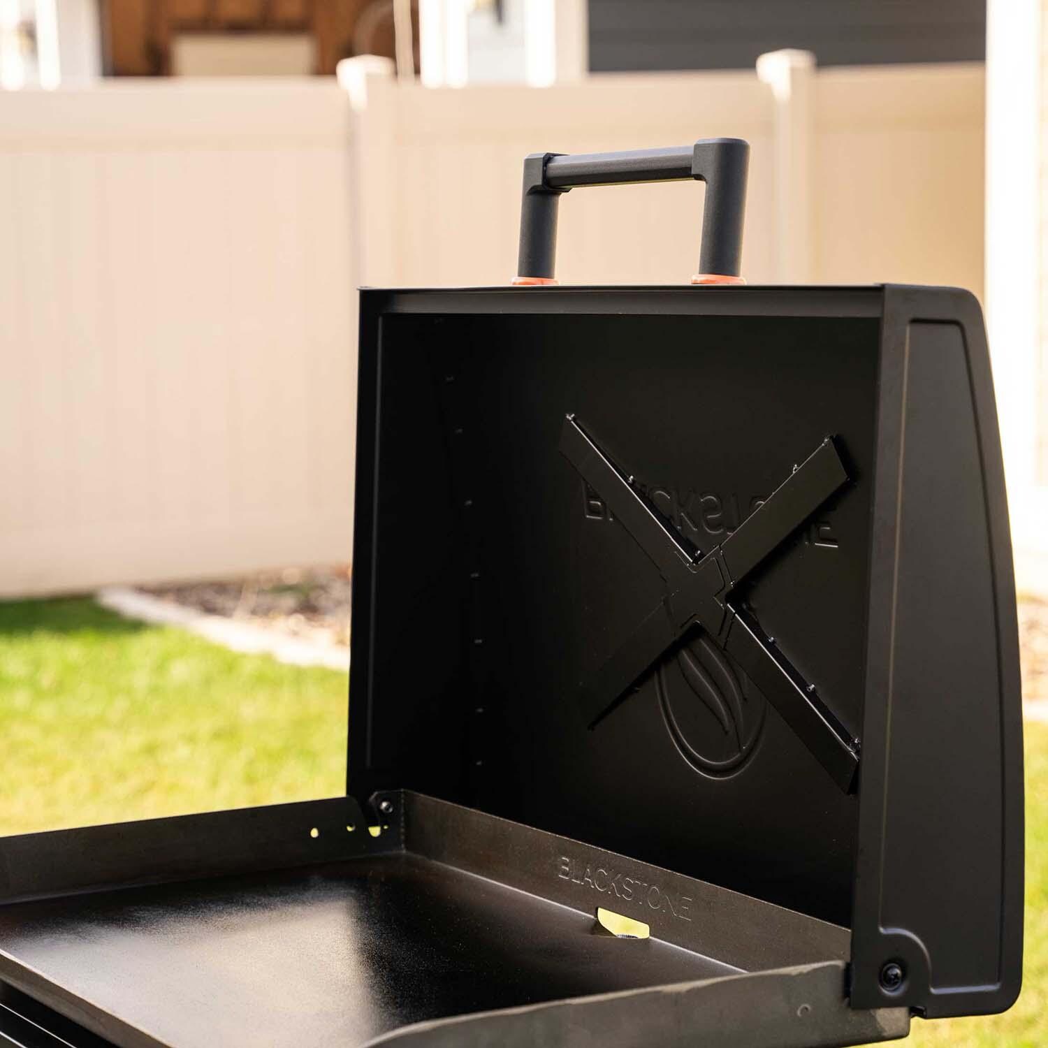 Blackstone 28 Inch Griddle W/ Hood - 2287 : BBQGuys