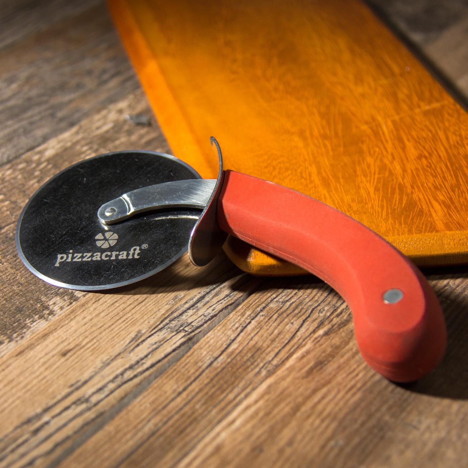 7-Inch Rolling Pizza Cutter : BBQ Guys