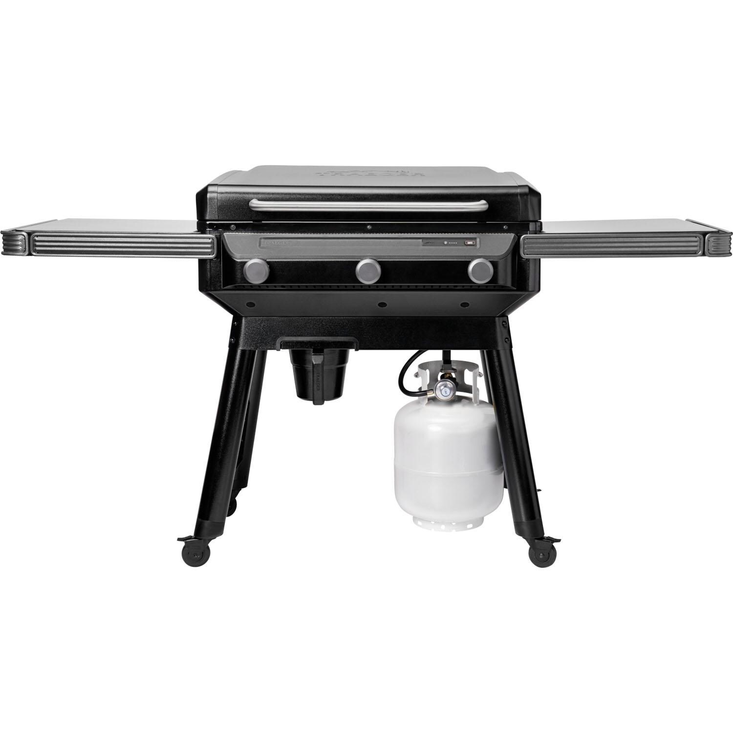 Traeger Ironwood Wood Pellet Grill W/ Pop-And-Lock Accessory Rail ...