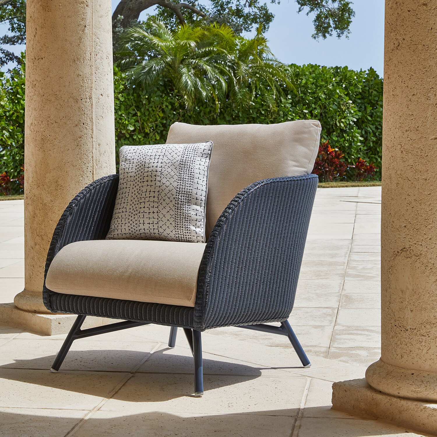 Outdoor Patio Club Chairs: Wicker, Wood, Swivel, & More : BBQGuys