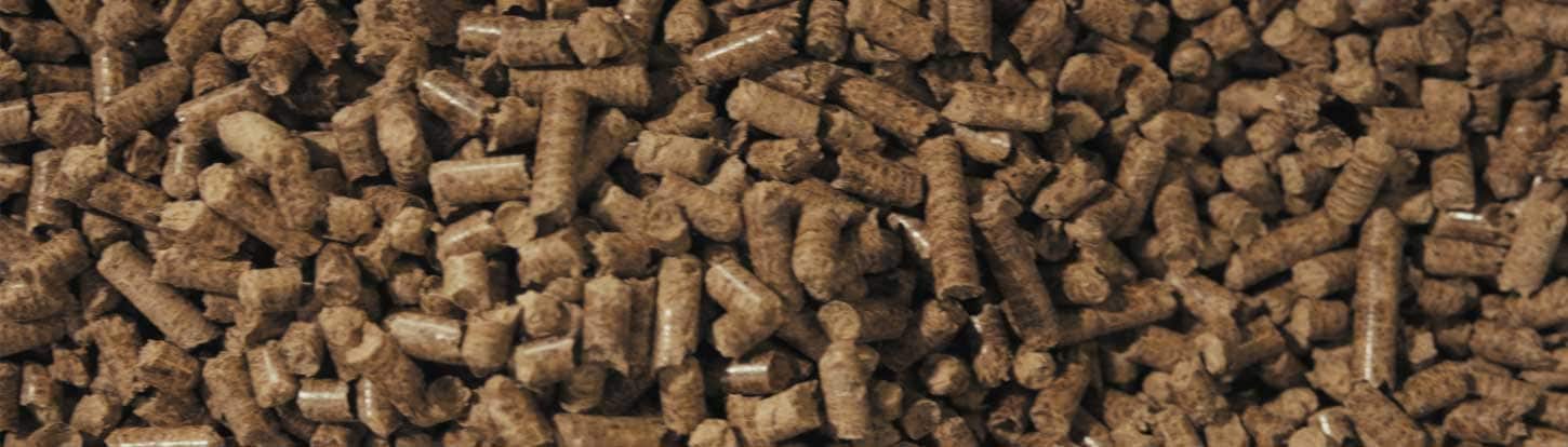 How to Choose Wood Pellets | Buying Guide : BBQGuys