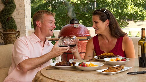 Benefits of a Kamado Grill : BBQGuys